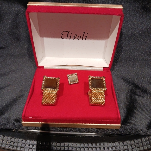 Tivoli | Accessories | Vtg Tivoli Gold Tone Wrap Around Cufflinks Wtie ...